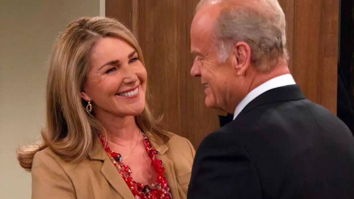 Frasier Reboot Clip & Images Reveal First Look At Roz's Return In ...