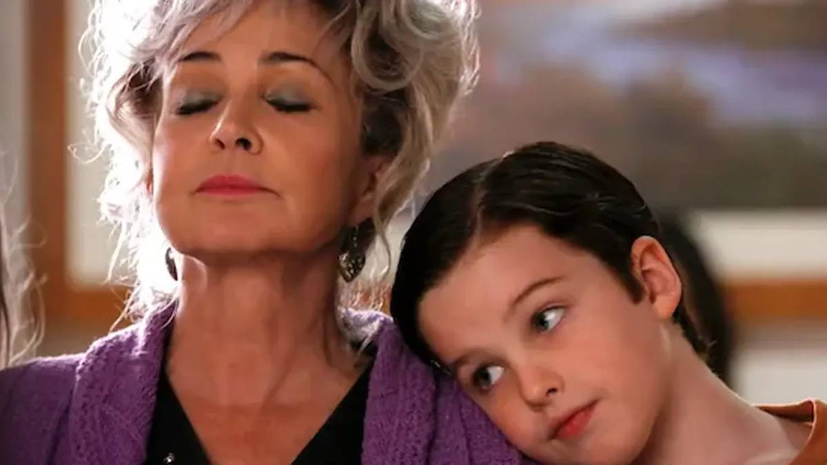 Young Sheldon Stars Iain Armitage & Annie Potts Share Honest Reaction ...