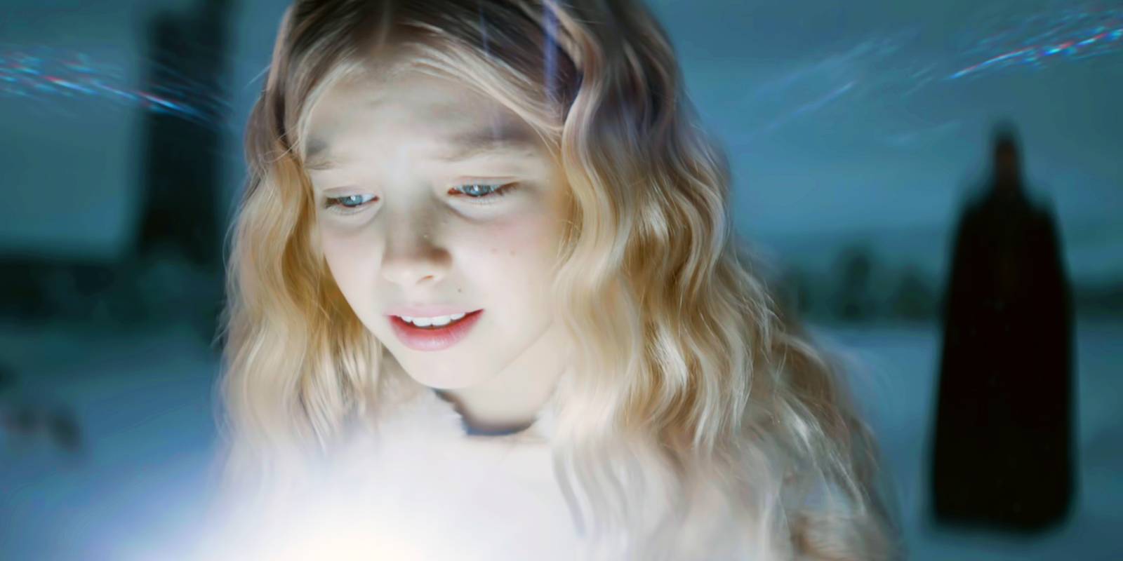 Princess Issa's Powers & Prophecy In Rebel Moon Explained