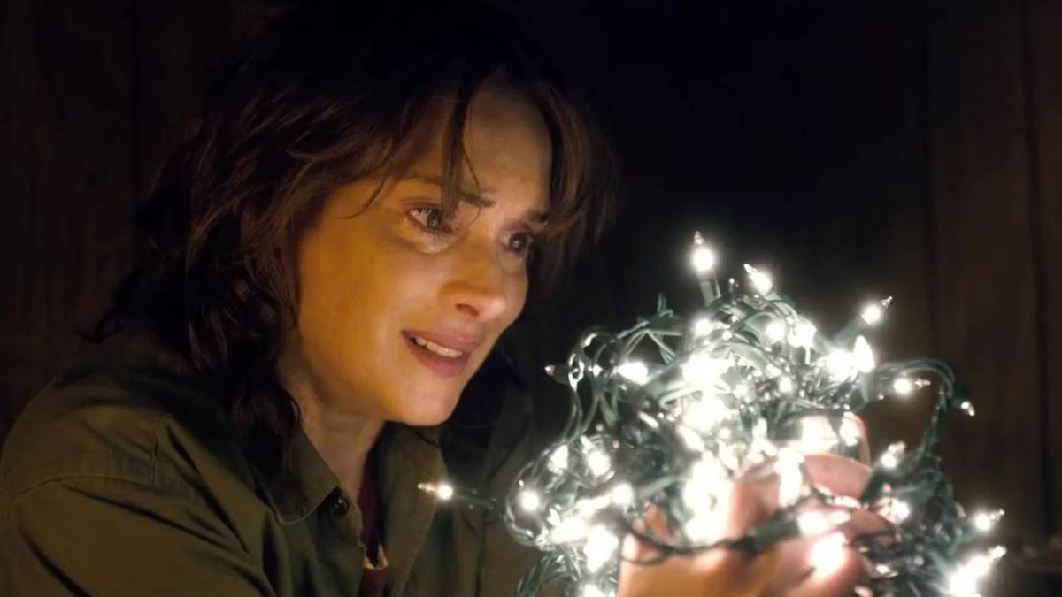 Winona Ryder Reveals How Her Perspective Has Changed On Stranger Things ...