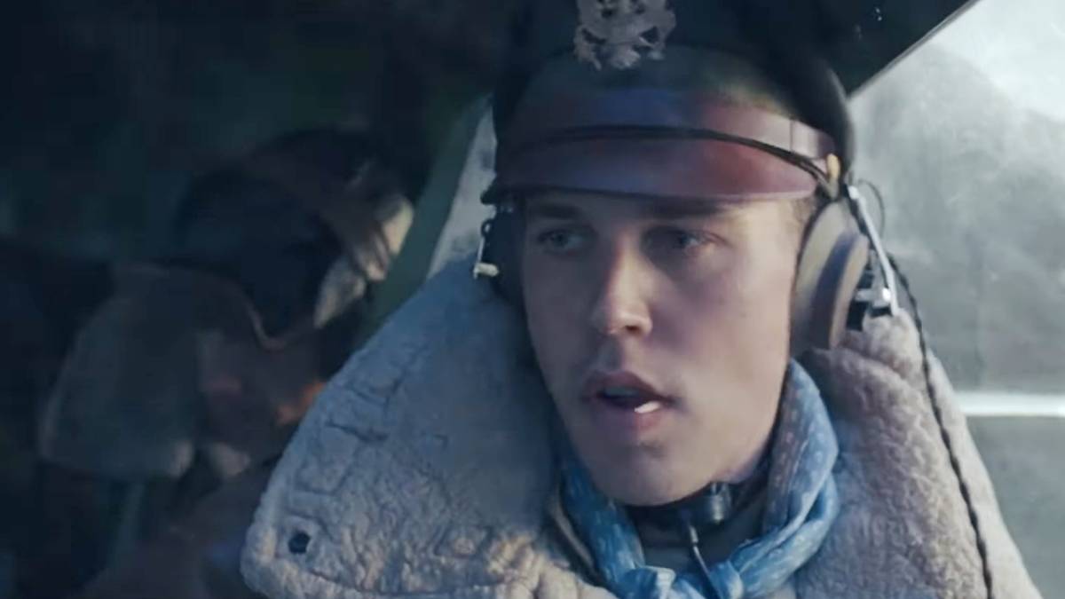 Masters Of The Air Clip Shows Off Flying Skill Of Austin Butler’s WW2 Pilot