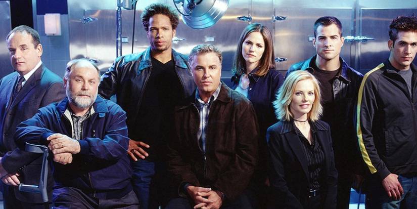 8 TV Shows That Kept Recasting Their Main Characters