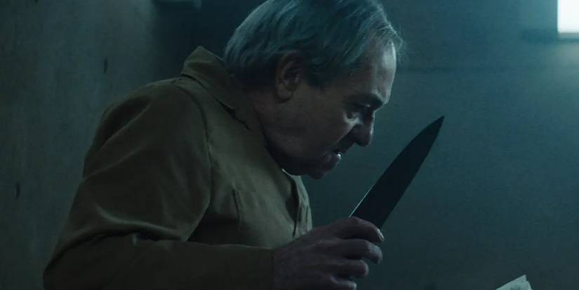 The Platform 2 Timeline Twist Explained: When It's Set & How It ...