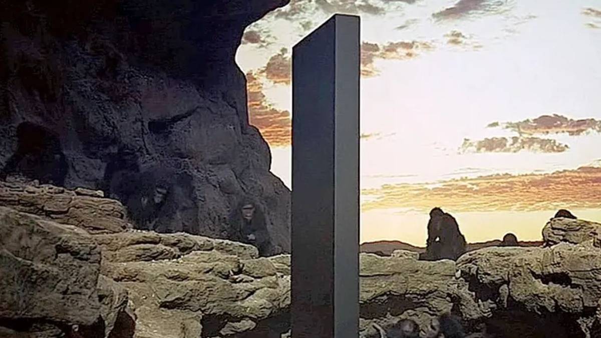 Stanley Kubrick's Iconic 2001: A Space Odyssey Opener Brutally Assessed ...