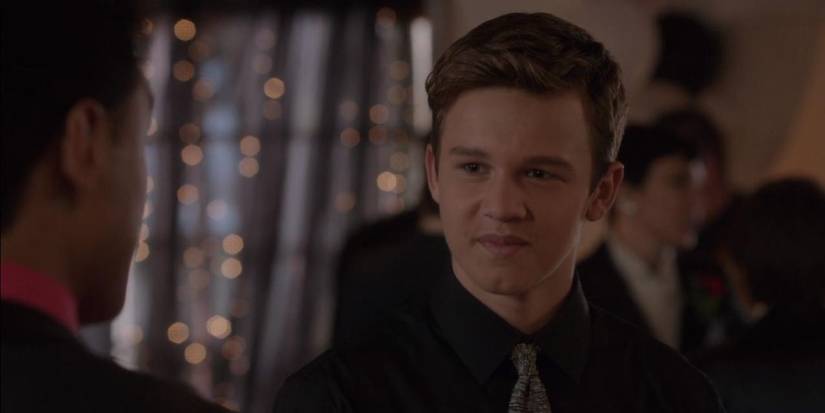 Why Ty Panitz Was Replaced By Gavin MacIntosh As Parker In Bones
