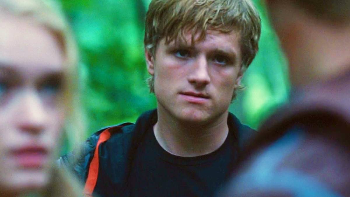 "This Is Pretty Far": Hunger Games Star Questions 1 Peeta Mellark Skill ...