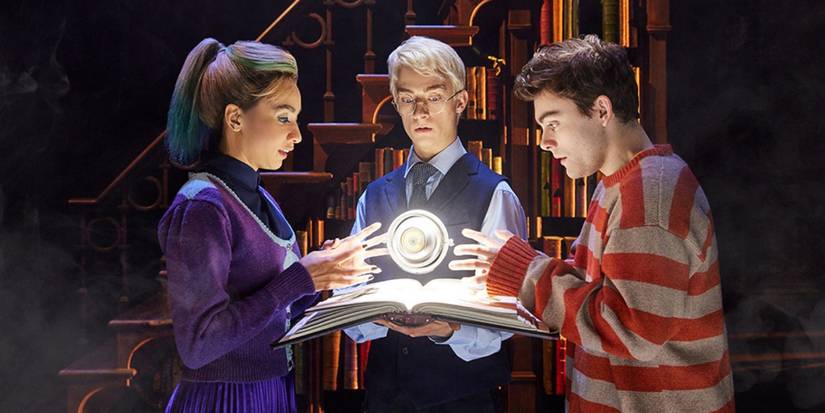 What Is Harry Potter And The Cursed Child About — & Should It Be ...