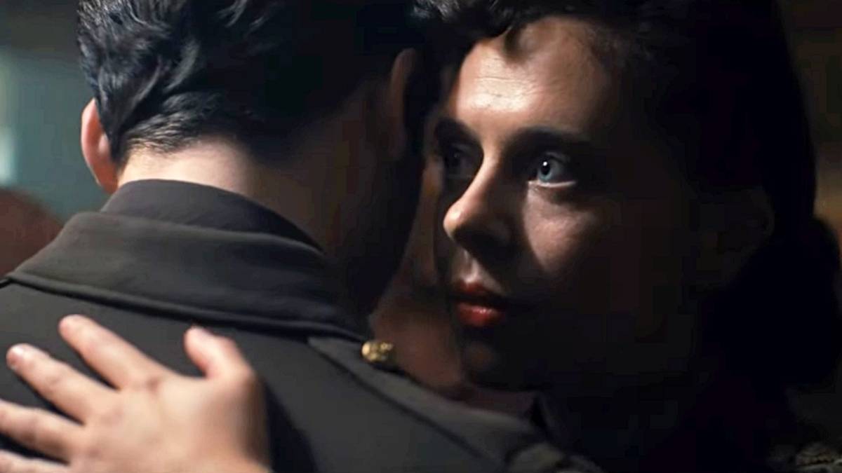 Masters Of The Air's Love Scenes Are Very Different To Band Of Brothers ...
