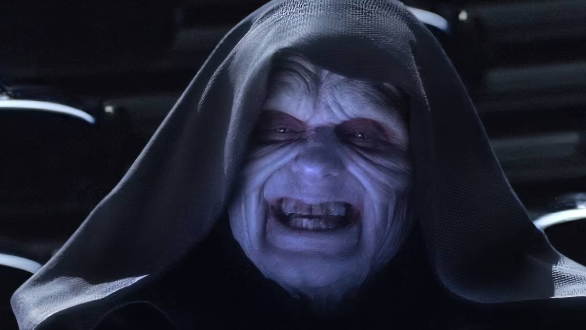 Star Wars' Most Unsettling Palpatine Scene Isn't Even in the Movies
