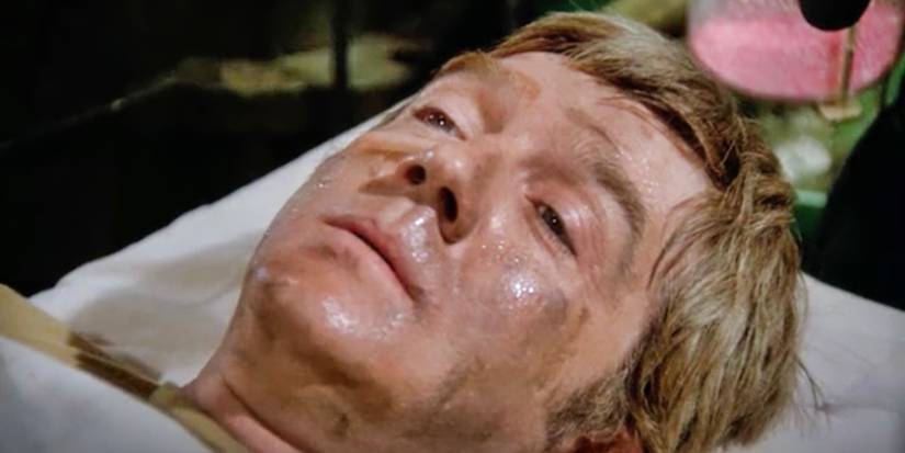 Henry Blake's Death Didn't Drastically Change MASH, But This Season 1 ...