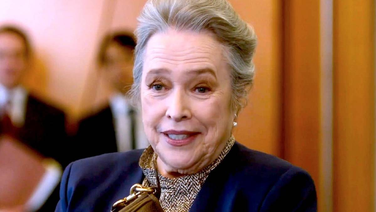 Kathy Bates' Matlock Twist Is Great, But It Introduces A New Problem ...