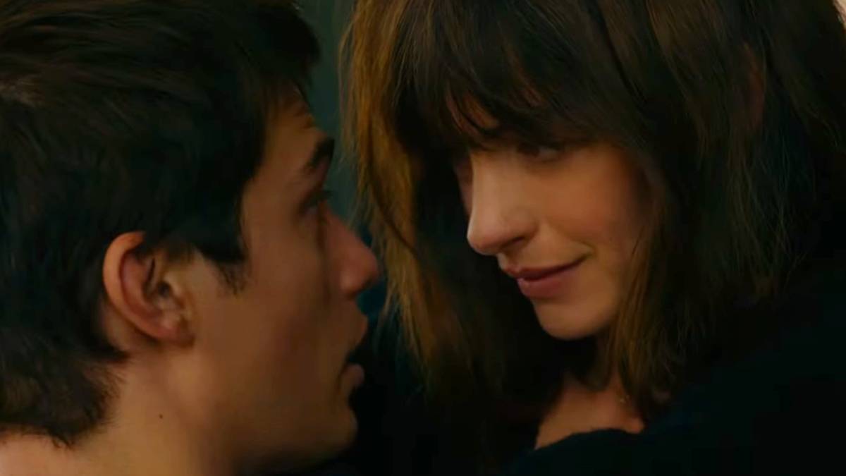 The Idea Of You Trailer: Anne Hathaway Falls In Love With A Boy Band's ...