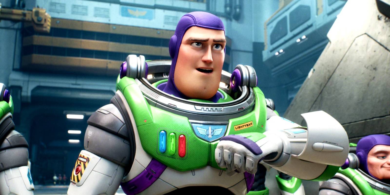 Life-Size Buzz Lightyear Suit Brings Pixar Hero To Life In Epic Toy ...