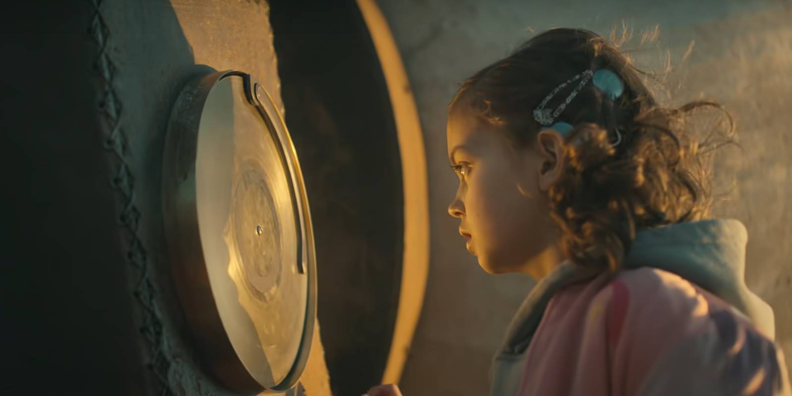 The Signal's Golden Record Explained: The True Story Of The Voyager's ...