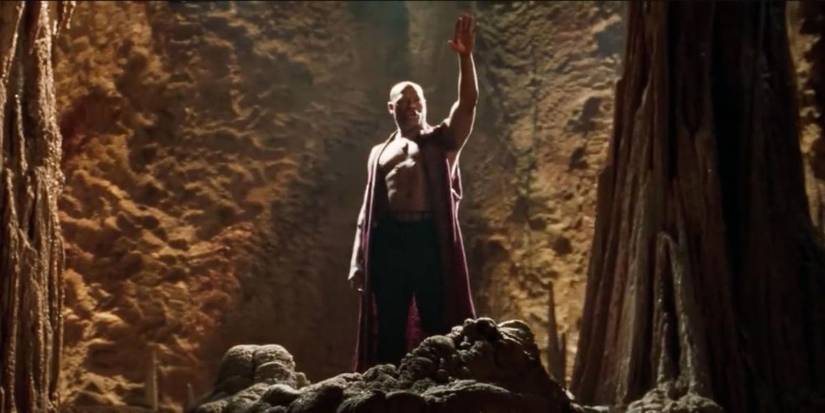 The Matrix Trilogy's Cringiest Scene Is Somehow Even Worse 21 Years Later