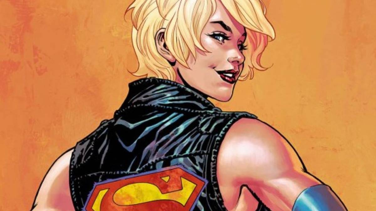 Power Girl S Badass New Ride Cements Her Status As The Superman Family