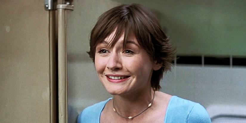 This Fan Theory Could Finally Explain How Roman Carried Out All The ...