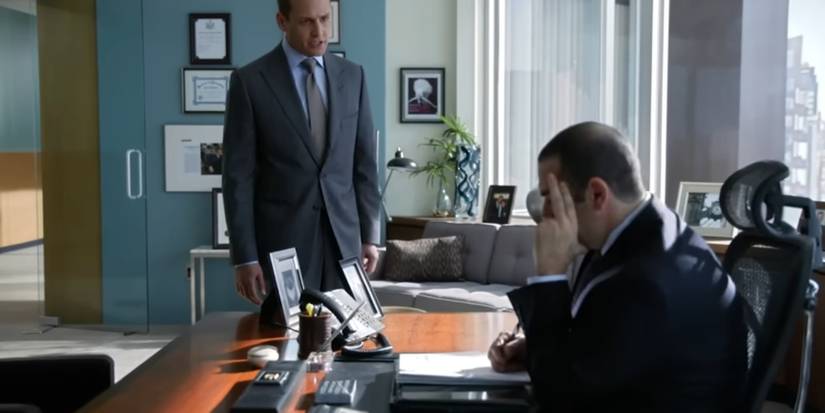 10 Funniest Suits Scenes Across 9 Seasons, Ranked