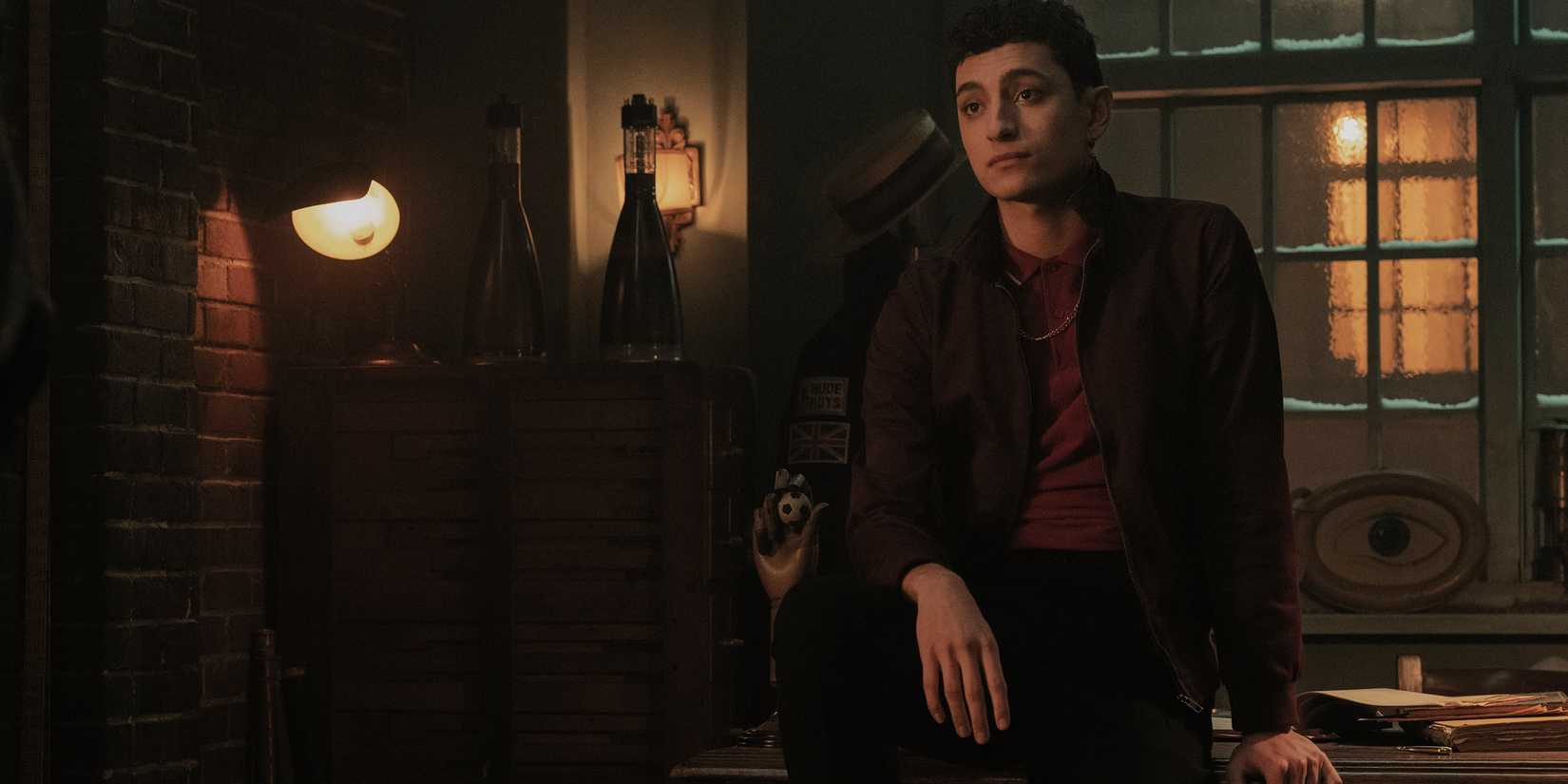 How Old Edwin & Charles Are In Dead Boy Detectives