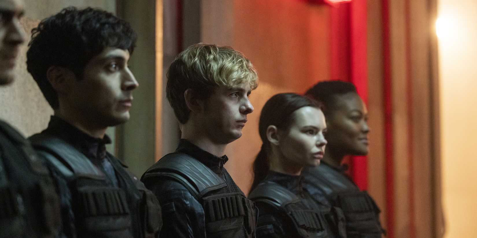 Alex Rider Stars Otto Farrant, Brenock O'Connor & Vicky McClure Look ...