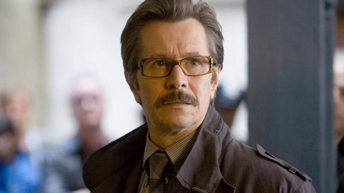 The Dark Knight Trilogy Star Gary Oldman Reveals How He Channeled ...