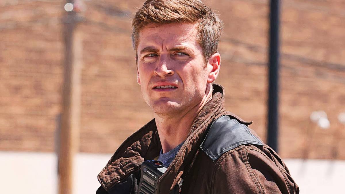 Chicago Fire Season 14: Vasquez Replacing Carver Continues Bad Trend