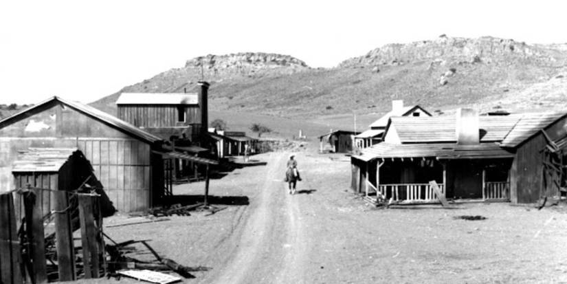 Where Gunsmoke Was Filmed (It Wasn't Dodge City, Kansas)