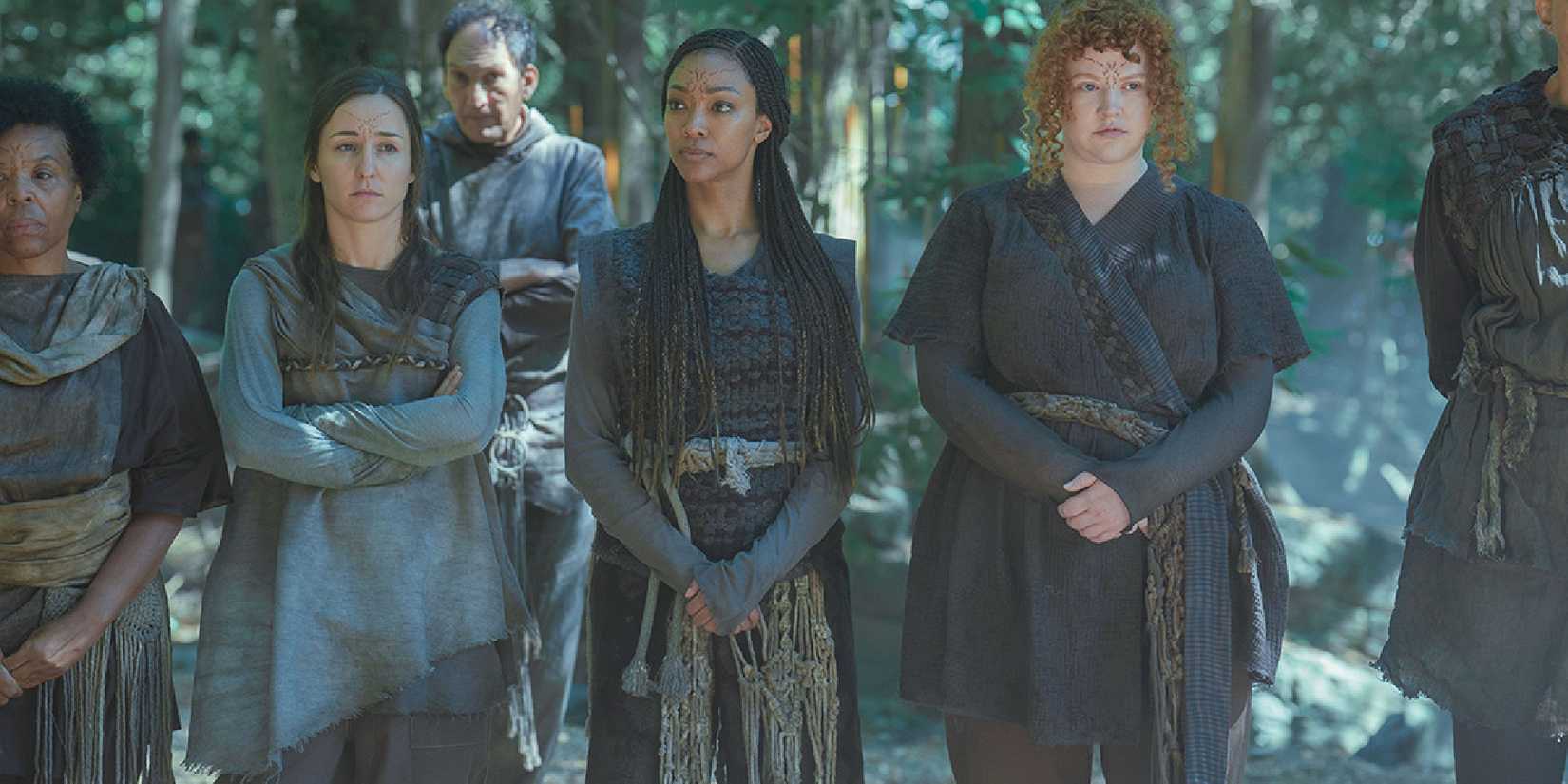 Star Trek: Discovery's Mary Wiseman On Tilly's Season 5 Arc & Burnham ...