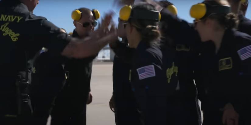 The Blue Angels True Story: 15 Coolest Facts Amazon's Doc Leaves Out ...