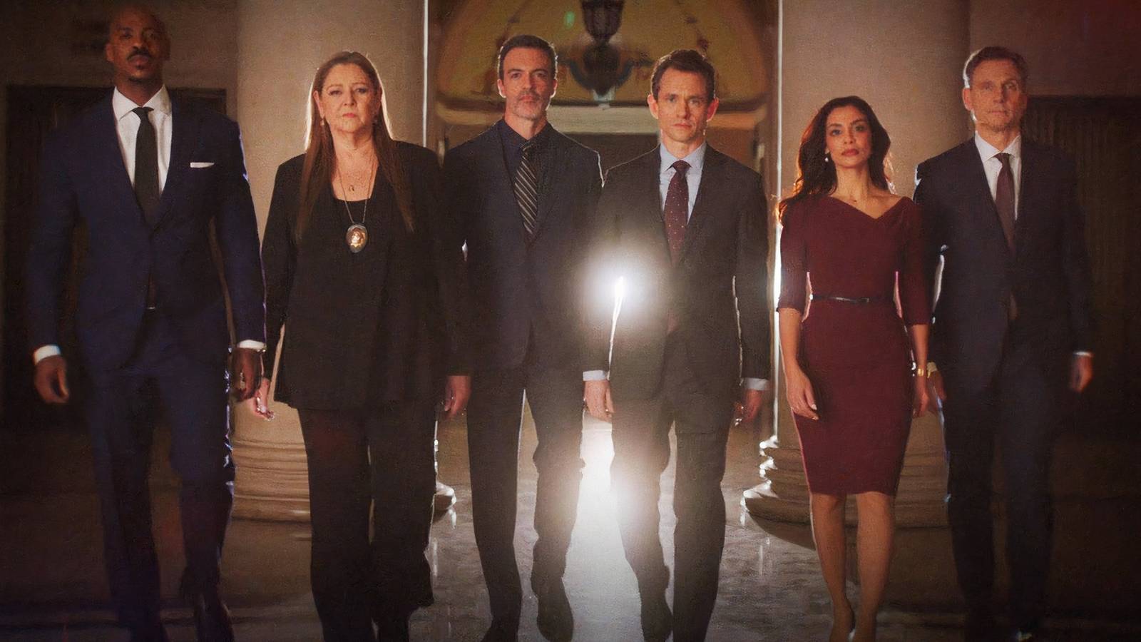 Law & Order Season 24 Image Reveals First Look At Shameless Star As ...