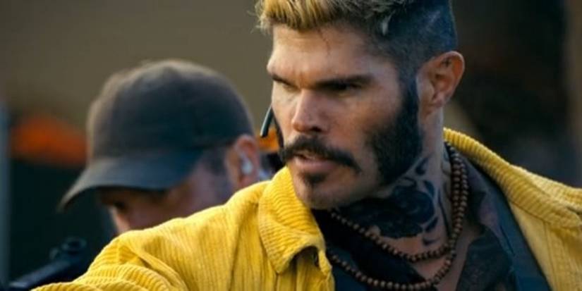 The Yellowjacket Villain Detail You Missed In Jason Statham's The Beekeeper