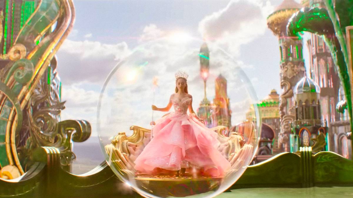 New Wicked Behind-The-Scenes Video Brings Oz To Life With Stunning ...
