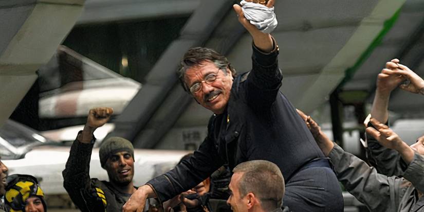 This Battlestar Galactica Scene Is Still One Of Sci-Fi's Best Almost 20 ...