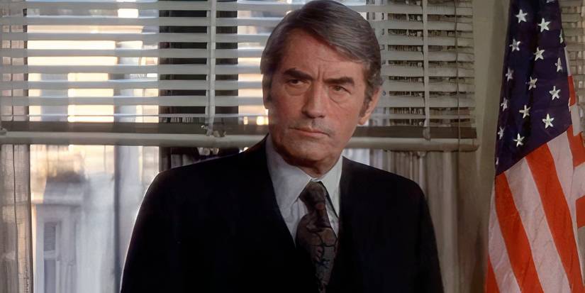 1 Classic 1976 Horror Movie Had A Cursed Set Scarier Than The Movie Itself