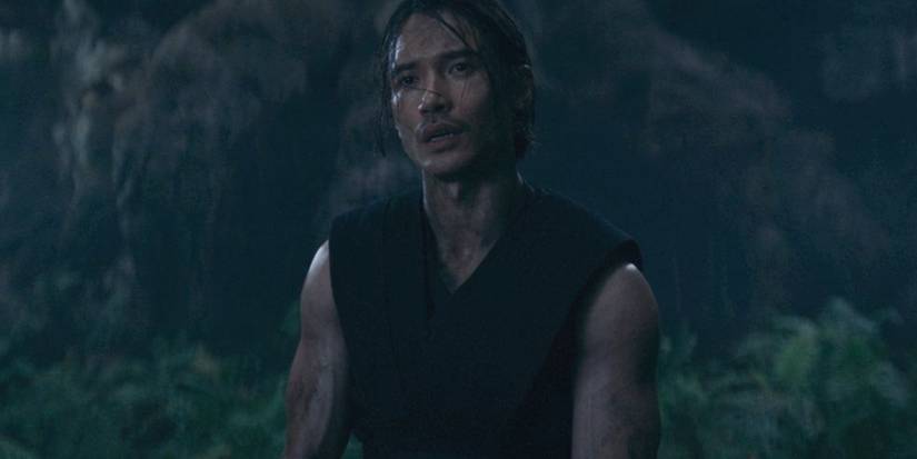 Why The Acolyte's Sith Lord Kept Turning His Lightsaber Off