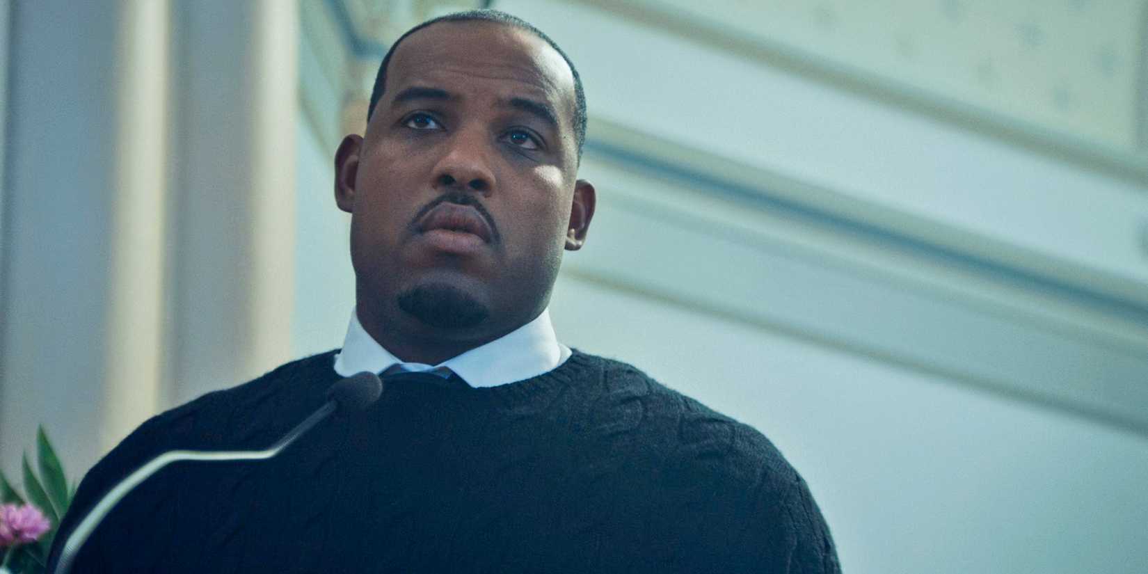 Marcus’ Eulogy For His Mother In The Bear Season 3 Explained & What It ...