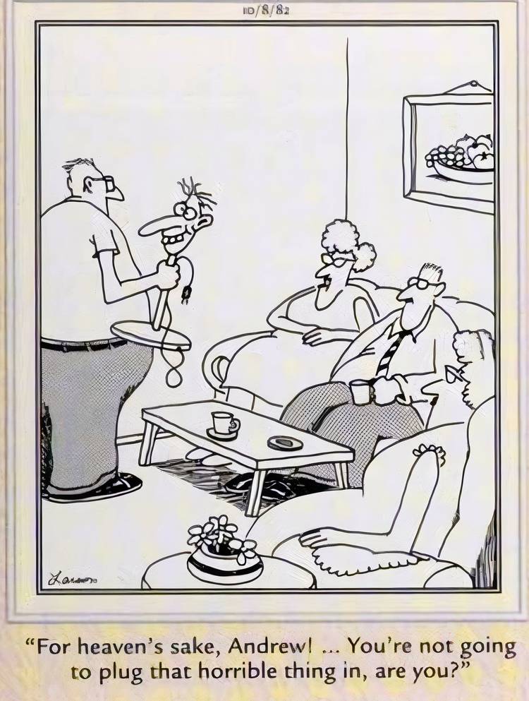 12 Far Side Comics From 1982 That Make Readers Go "What The?"
