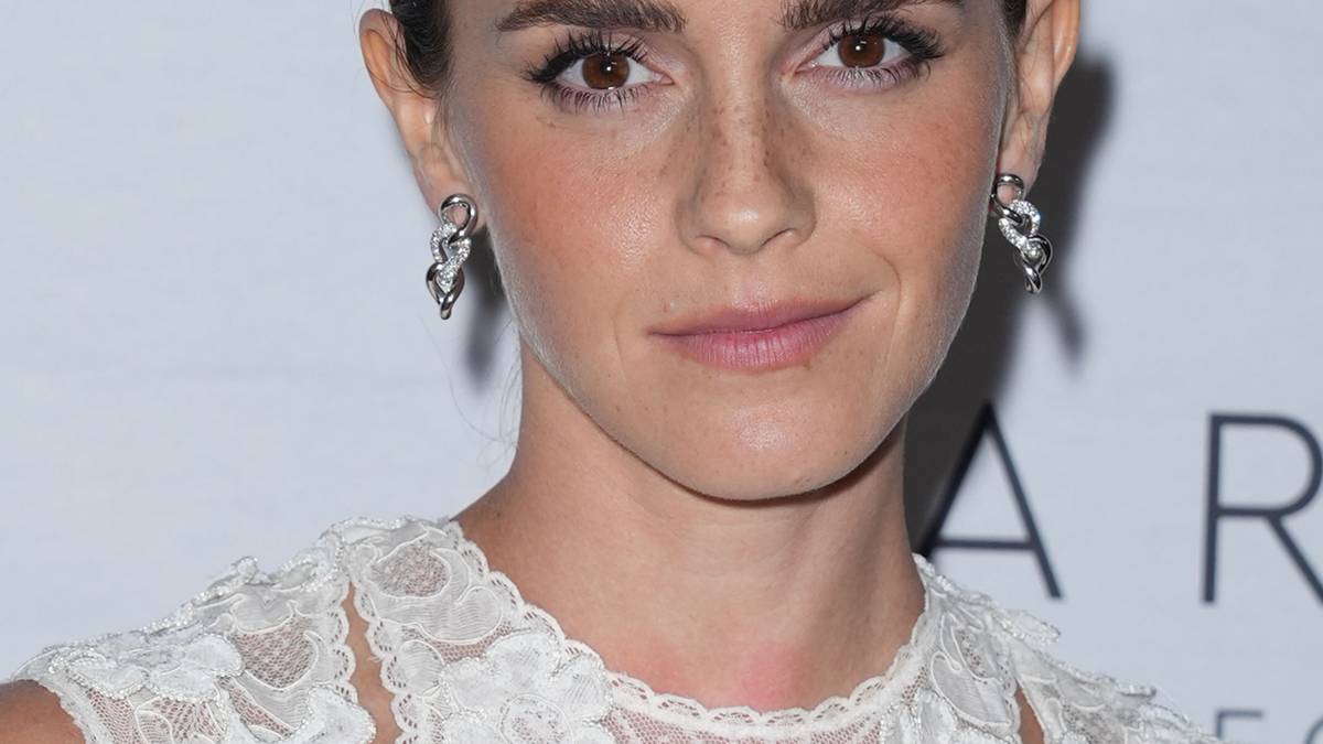Emma Watson - Biography | ScreenRant