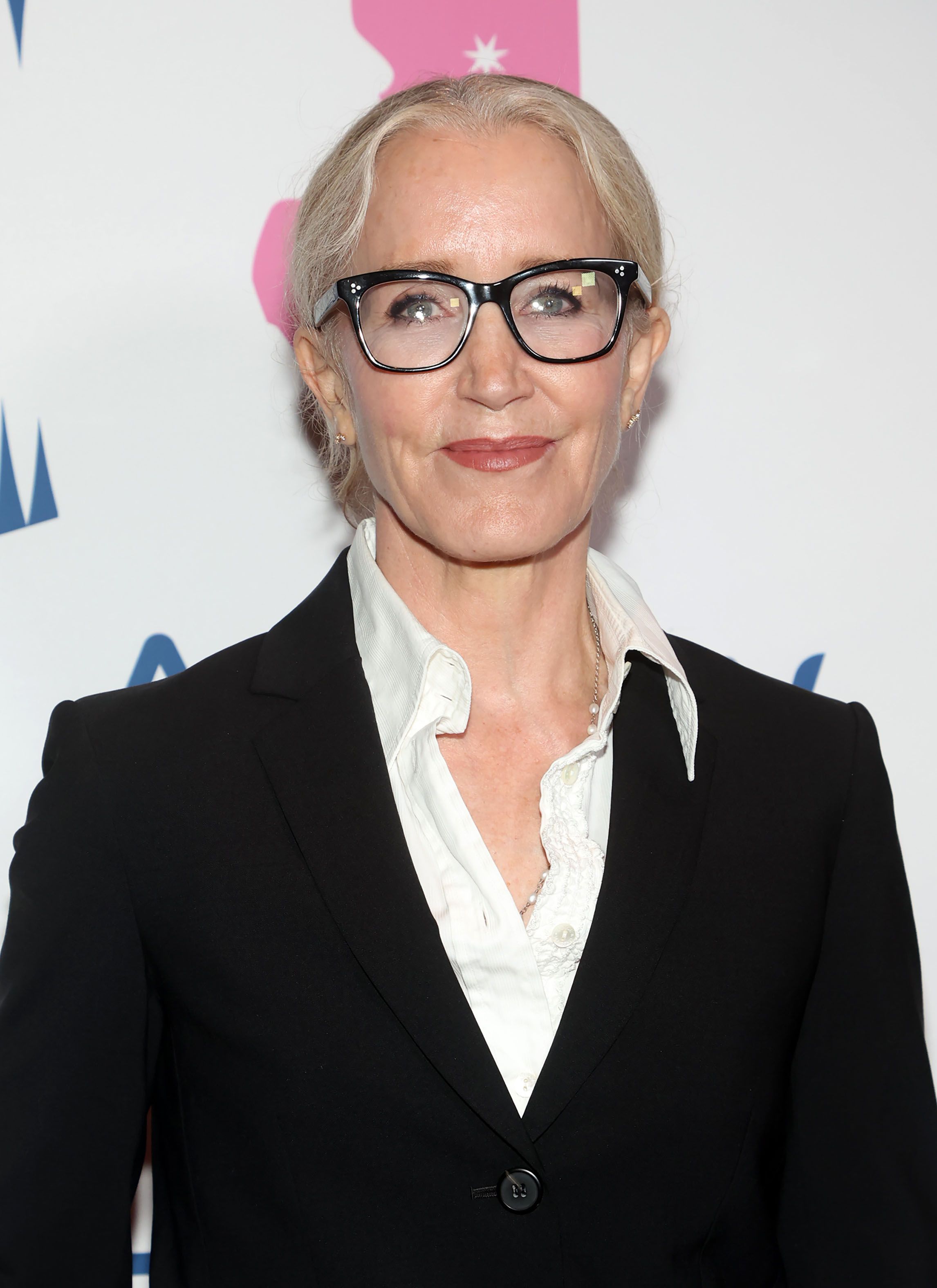 Christmas With the Kranks Summary, Trailer, Cast, Where to Watch and More