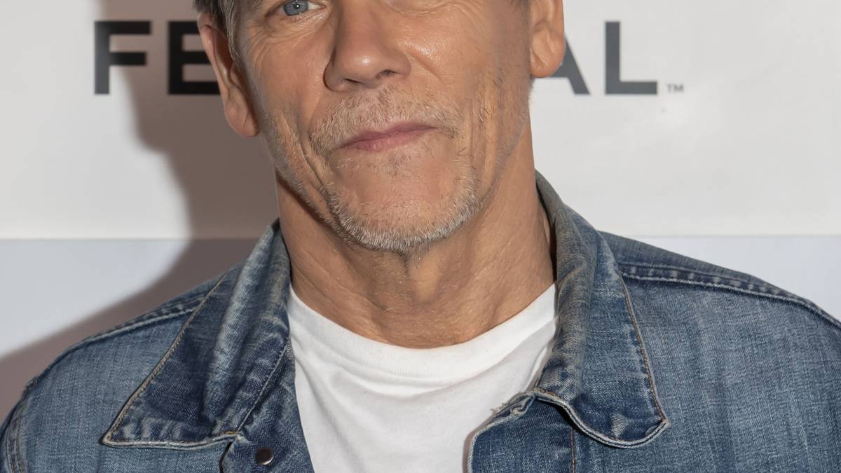 Kevin Bacon - Biography | ScreenRant