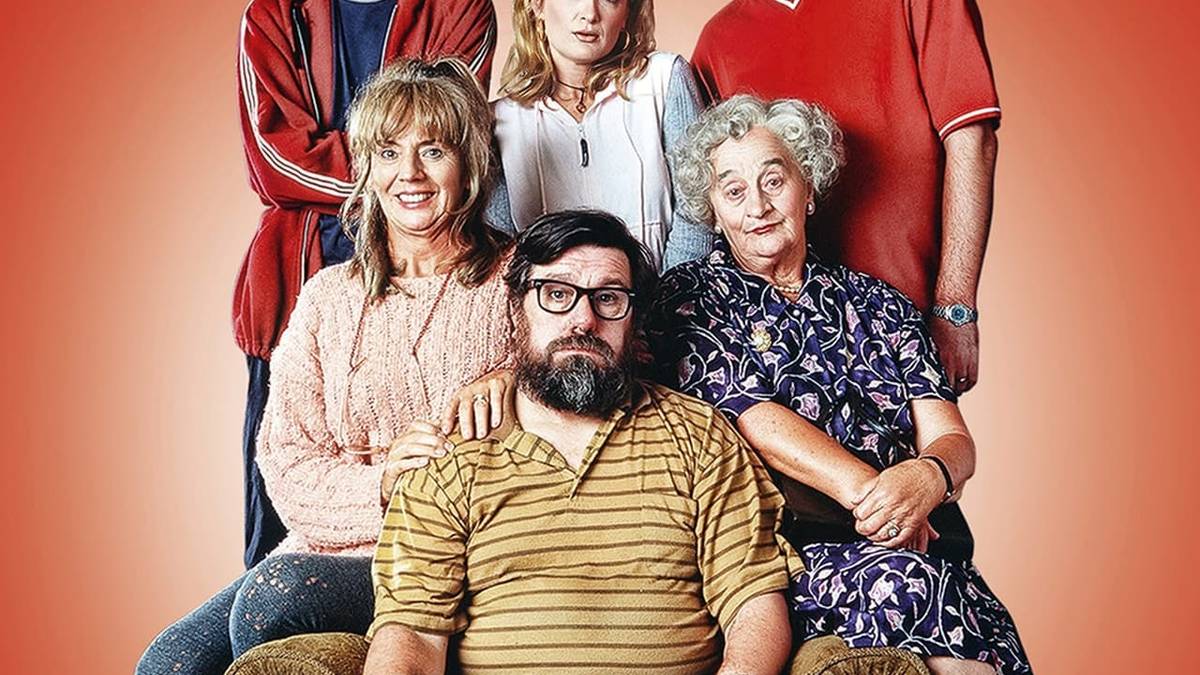 The Royle Family (1998) Summary, Trailer, Season List, Cast, Where to ...