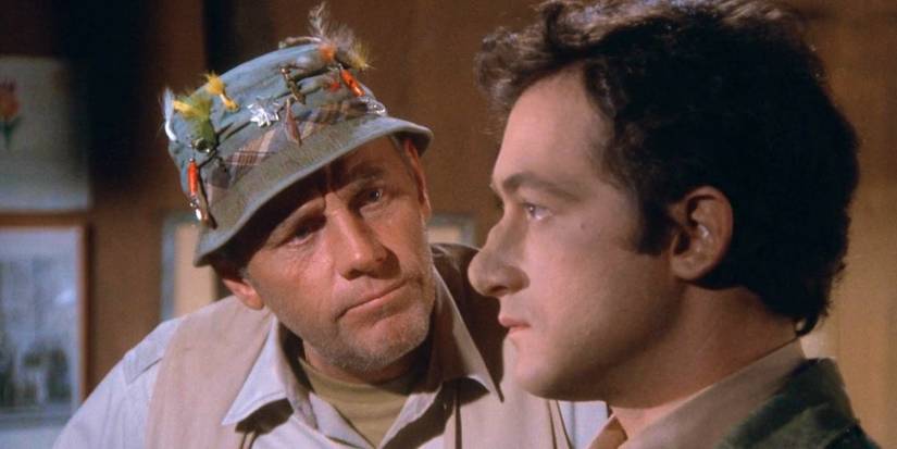 The 1 Major MASH Character Who Was NEVER Seen Onscreen Across All 11 ...