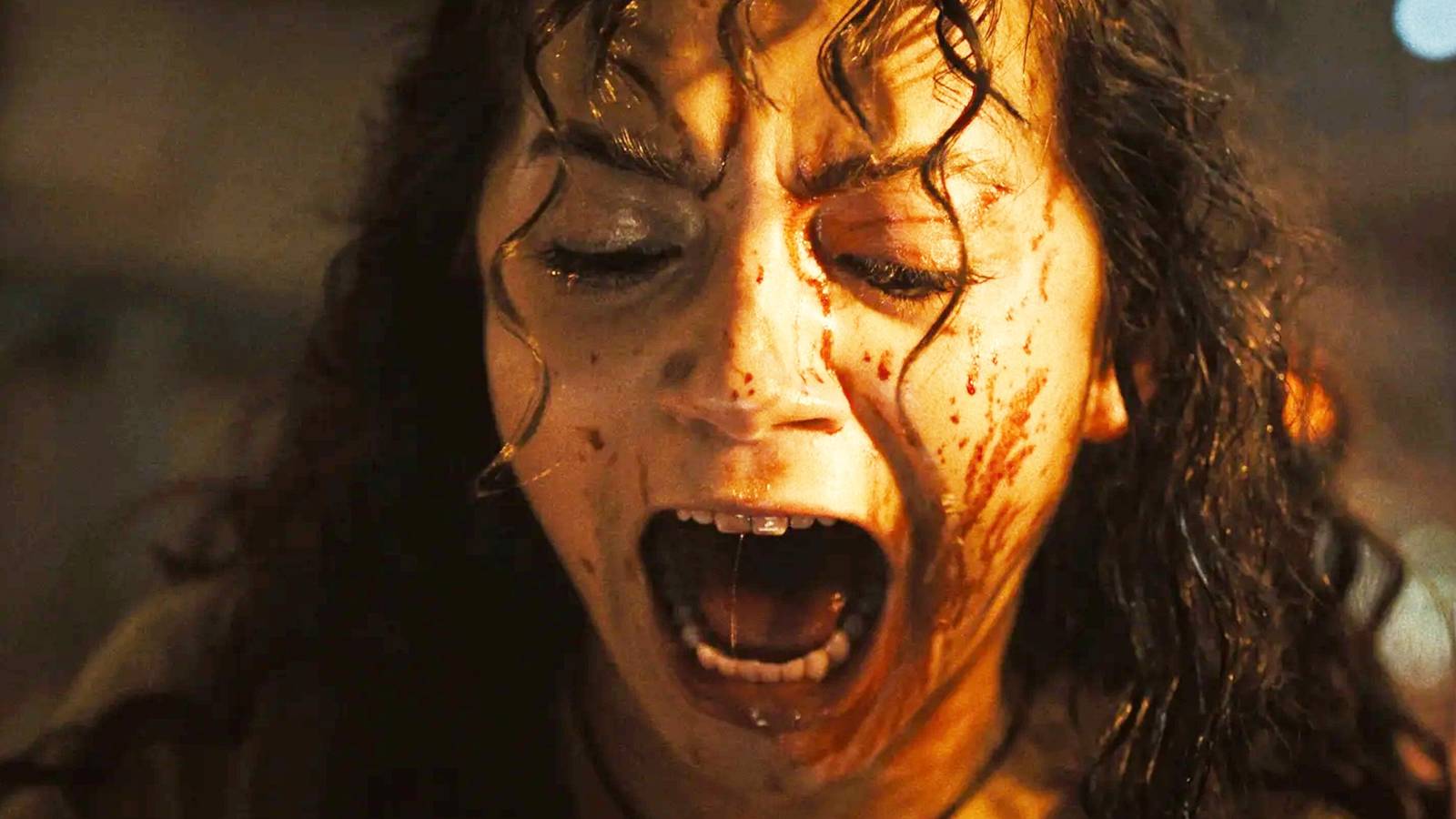 Who Plays Alien: Romulus' Human Alien Offspring & How Tall He Is