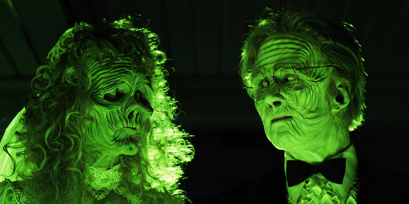 Why Beetlejuice Wanted To Marry Lydia In The First Movie