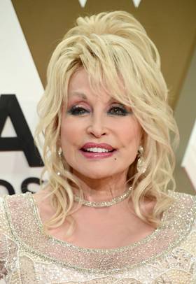 Dolly Parton's Net Worth Is Only A Fraction Of What It Could Be For The ...