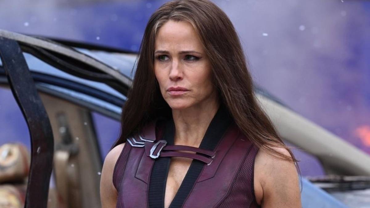 Jennifer Garner Gets A Way More Comics-Accurate Elektra Costume In ...