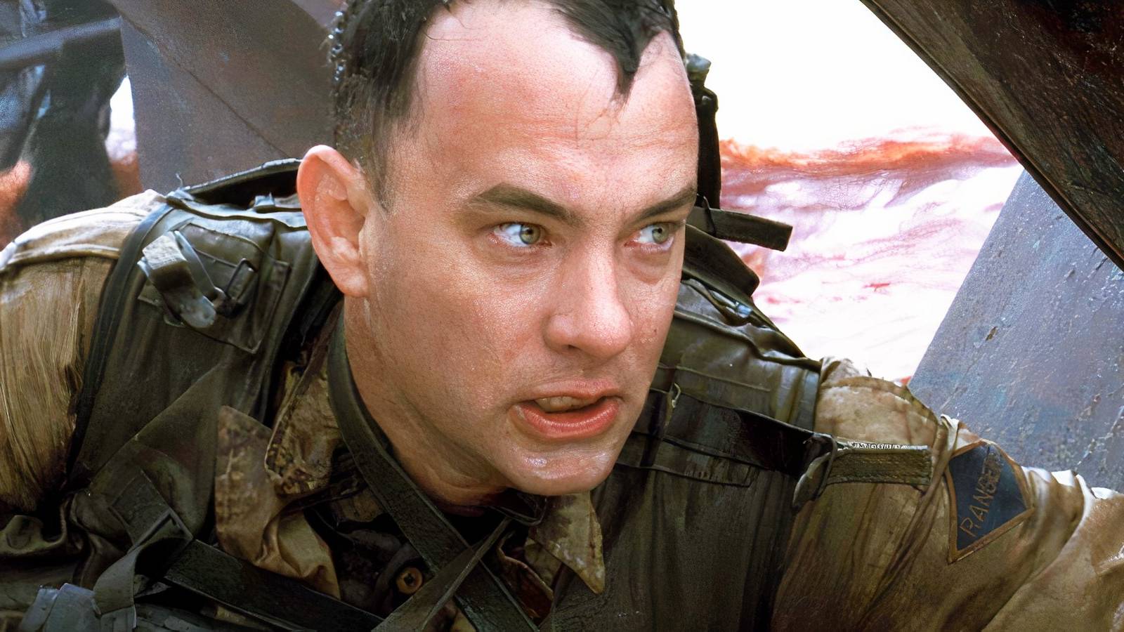 Tom Hanks' Eerie Moment In Saving Private Ryan's D-Day Opening ...