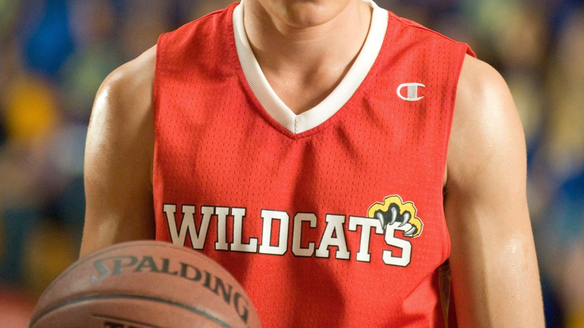 Troy Bolton | ScreenRant