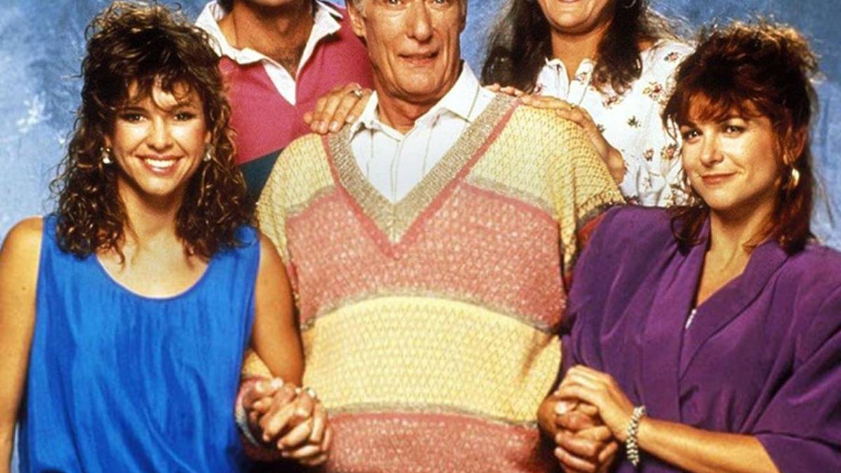 Empty Nest Summary, Trailer, Season List, Cast, Where to Watch and More