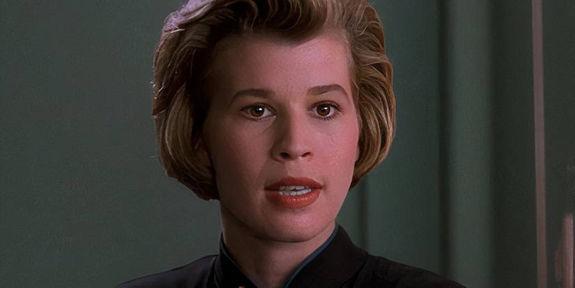 Star Trek: TNG Had A Forgotten Janeway Appearance